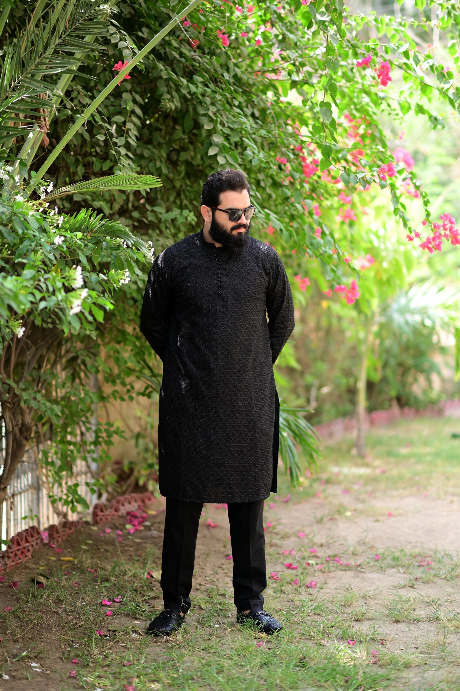 Men's Modern Black Chikankari Suit - Etsy
