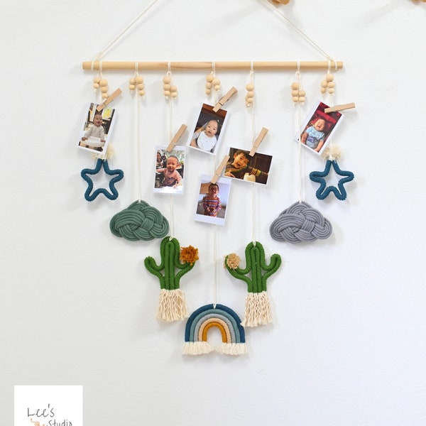Macrame Photo Hanger - Etsy