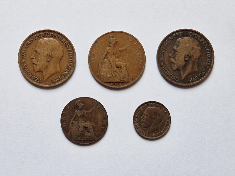 WW1 Coins & Stamps Gift Box - Etsy