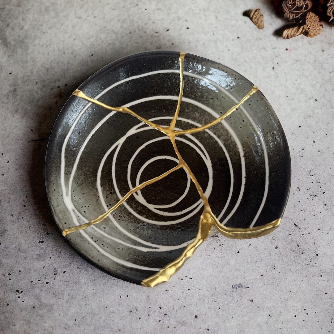 Kintsugi Plate With Plate Stand - Etsy
