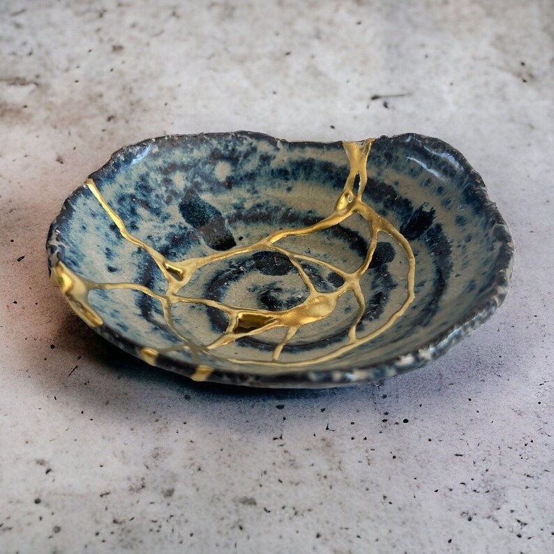 Kintsugi Mini Plate With Plate Stand - Etsy