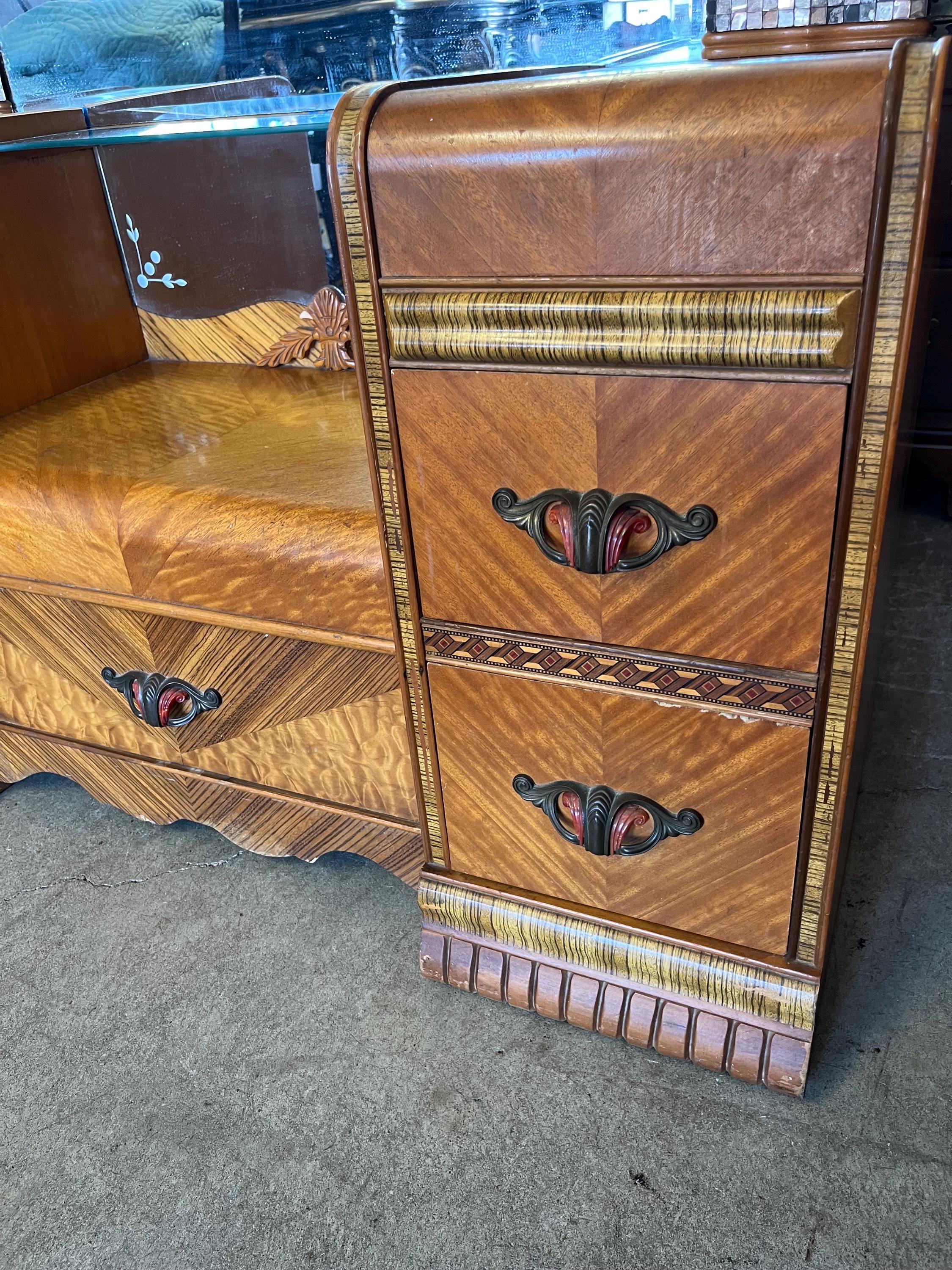 Art Deco Waterfall Style Vanity and Mirror - Etsy