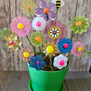 RETROSTYLE Midcentury Lucite FLOWERS With Happy Face in a Flowerpot in ...