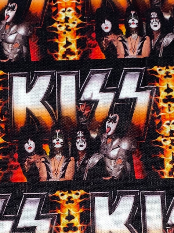 Kiss Fabric 100% Cotton Fabric Fat Quarter Tumbler Cut Music - Etsy