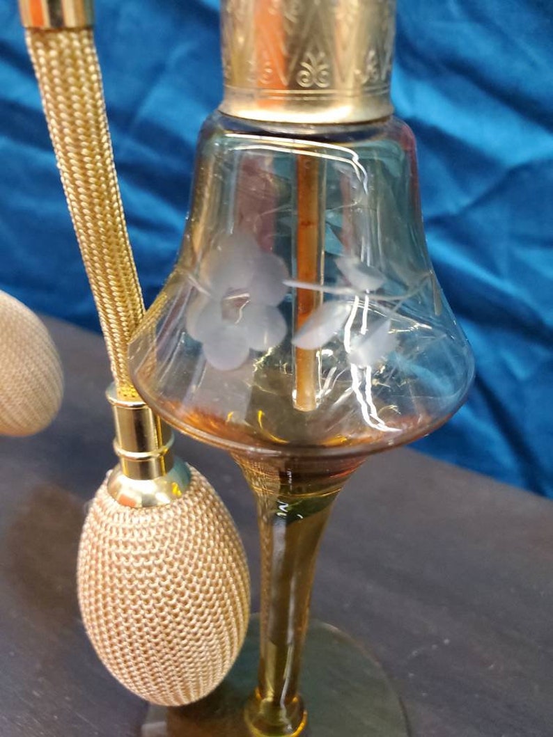 1927 Delicate Antique Vintage Devilbiss Perfume Bottle With Atomizer - Etsy