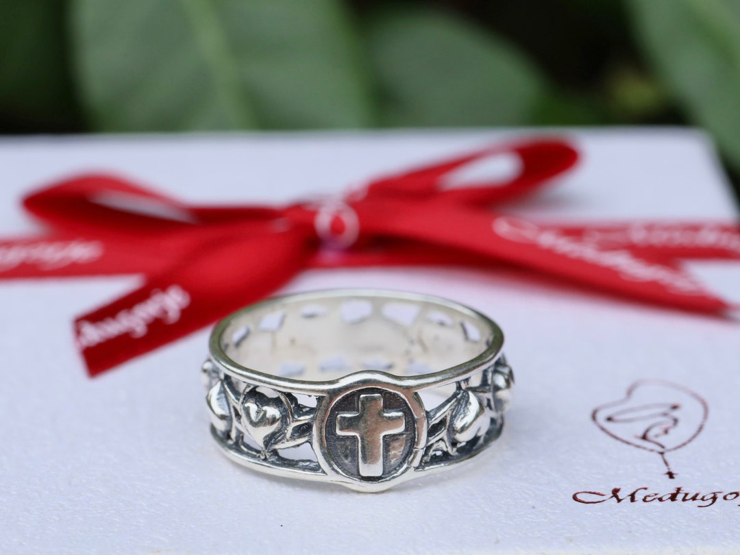 Sterling Silver Rosary Ring: Vintage Cross & Hearts Prayer Ring - Etsy