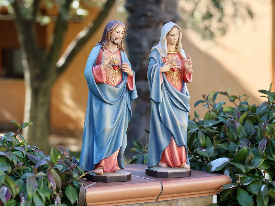 Handmade Sacred Heart Statue: Linden Wood, Hand Painted (34 Cm) - Etsy