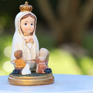 Our Lady of Fatima Miniature Statue: Hand-painted Resin, Baby ...