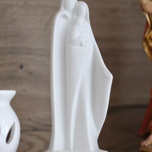 Holy Family White Porcelain Statue,modern Holy Family Sculpture in ...