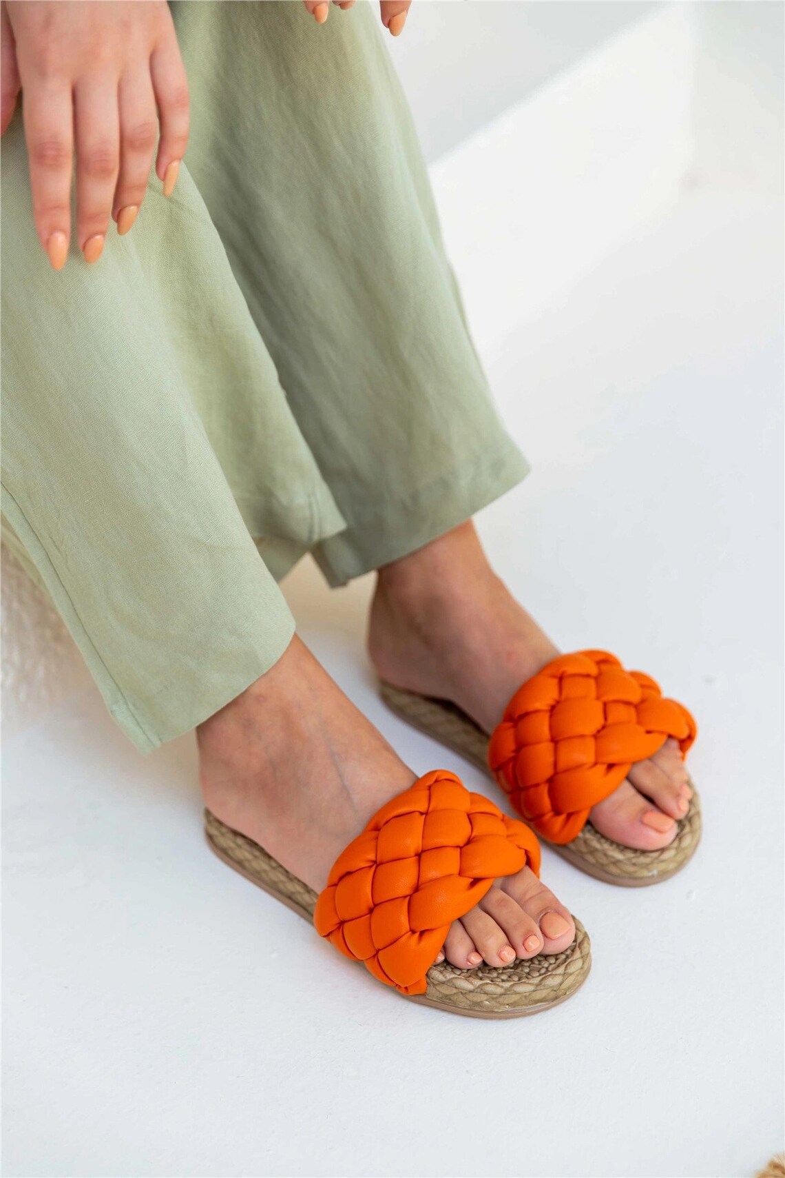 Handcrafted Colorful Women's Slippers | Etsy