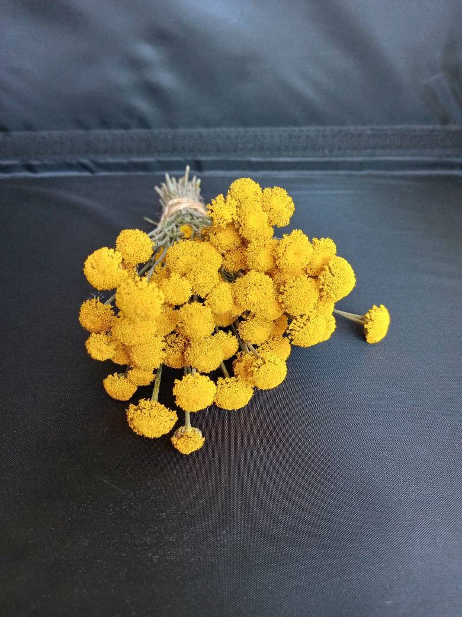 Ramo flores naturales de Botones Amarillos / Ramillete de flores ...