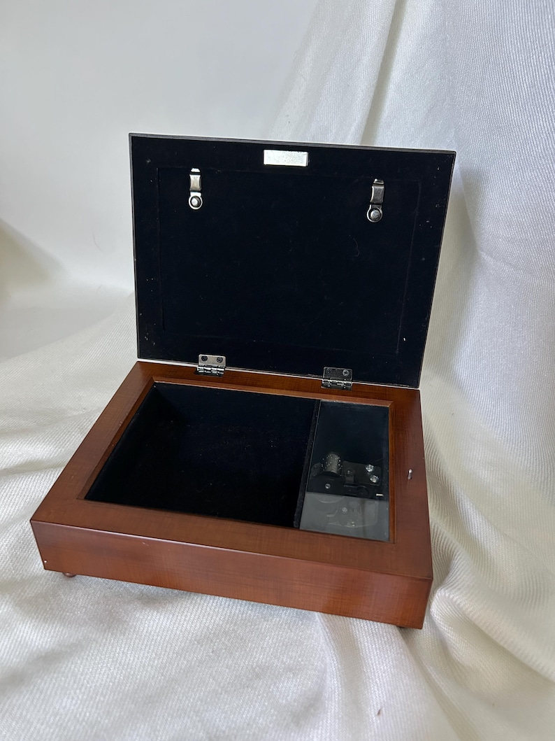 Vintage Sankyo Wooden Musical Photo Box With Photo Frame - Etsy