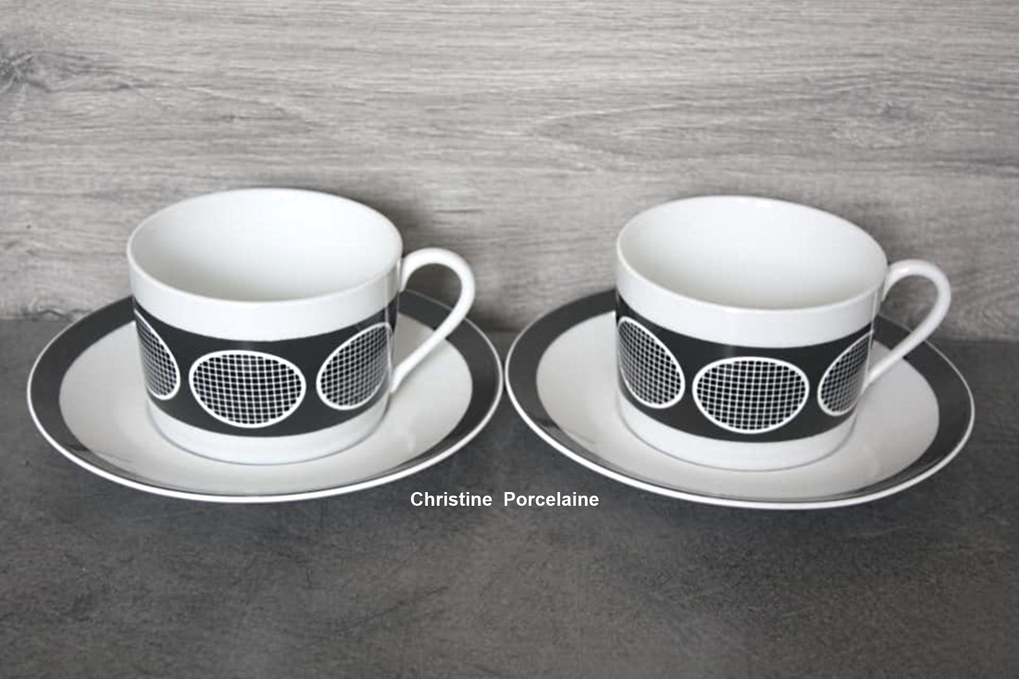 Duo Empire-shaped Breakfast Cups in Black Porcelain Fully - Etsy Israel