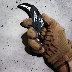 Dummy Folding Armor Karambit-01 - Etsy