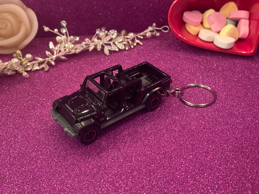 2020 Jeep Gladiator Convertable 1/64 Scalediecast Keychain disclaimer ...