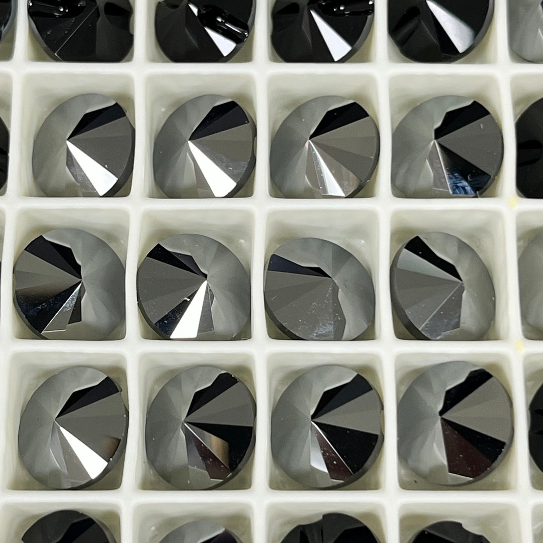 Swarovski 3015 Jet Hematite Rivoli Button - 10mm or 14mm Sizes Available - Etsy