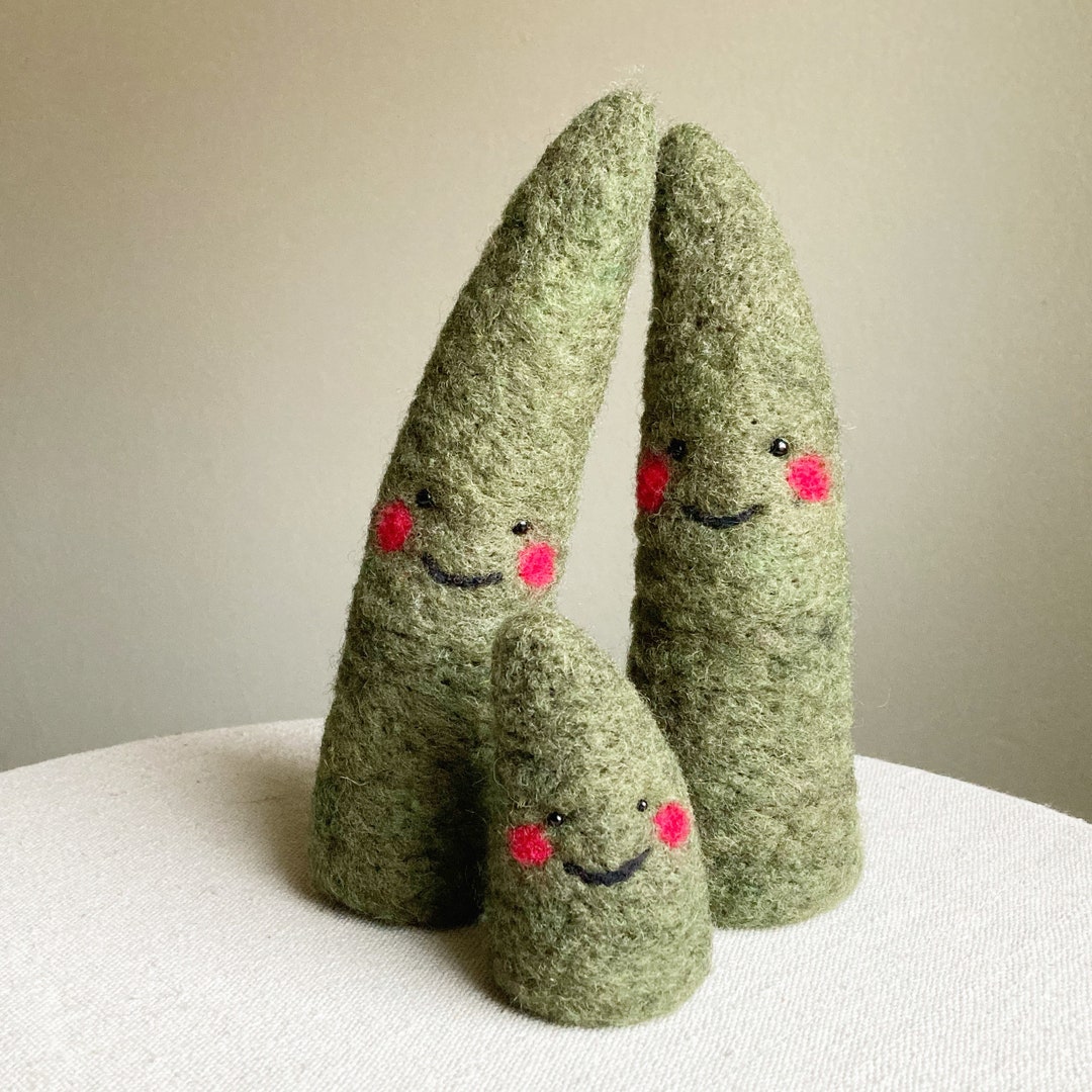 Needle Felted Christmas Trees With Faces Waldorf Felted - Etsy