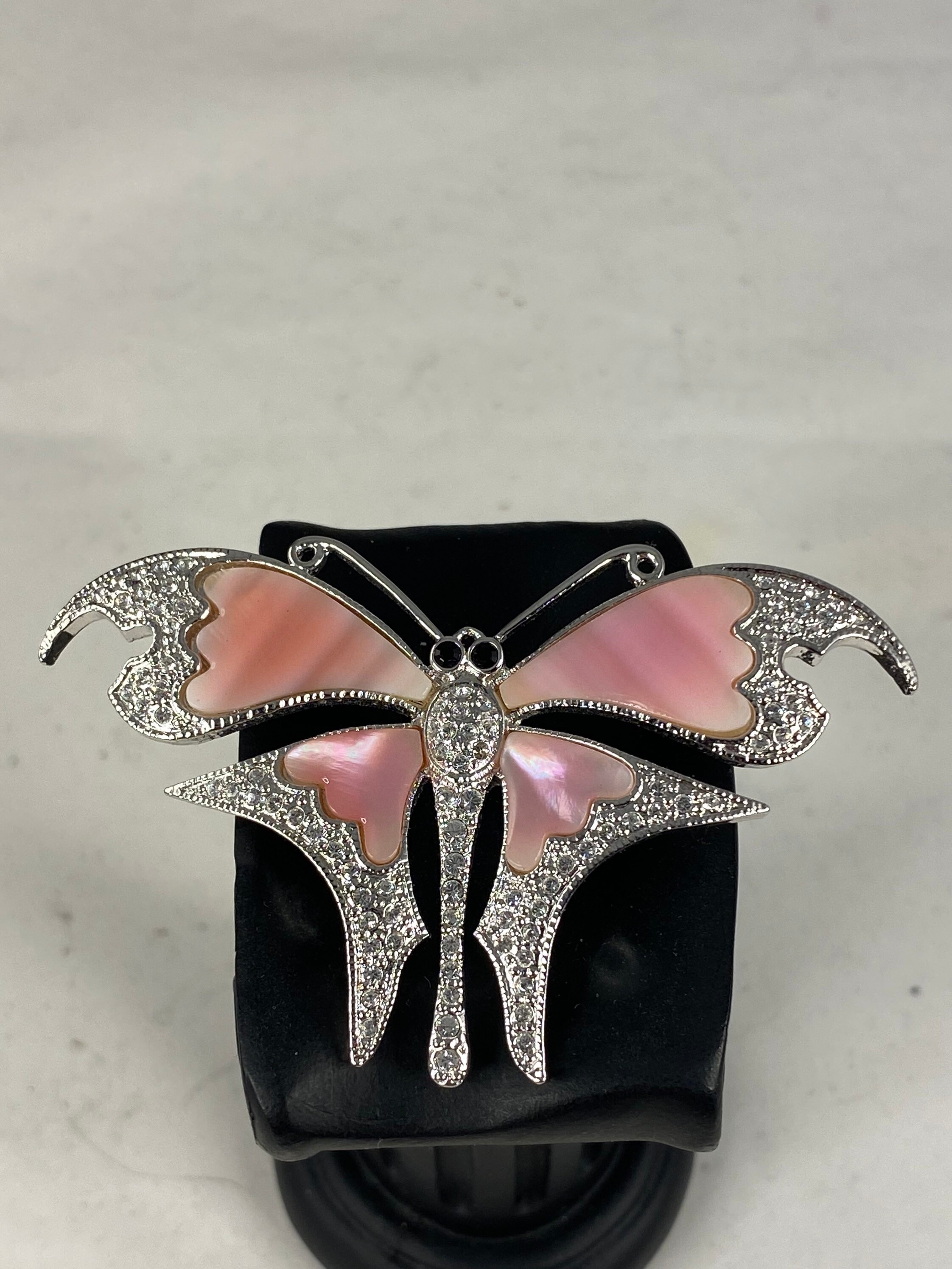 Beautiful Butler Butterfly Brooch - Etsy
