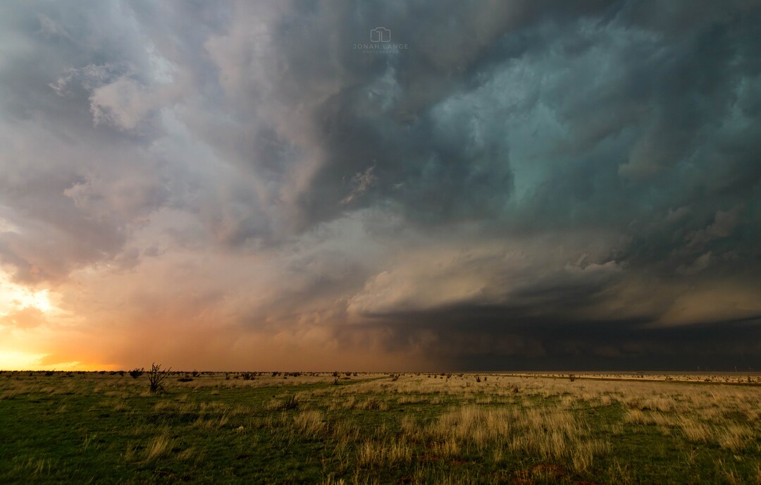 Crazy Sunset Colors With Severe Storms in New Mexico Sunset Storm Art ...