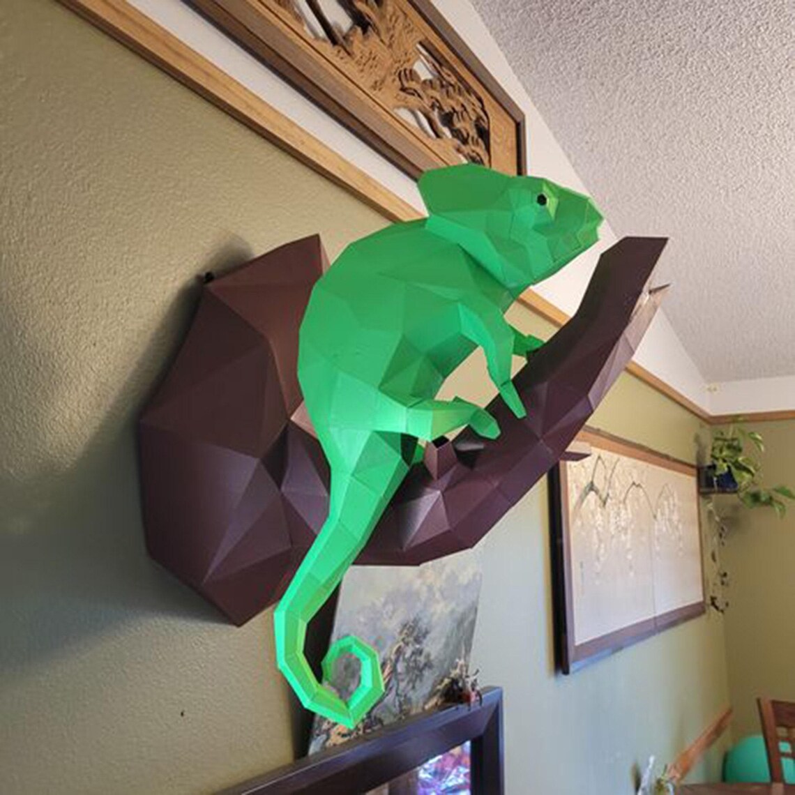 Chameleon 3D Papercraft Kit - Animal Trophy Statue, Green Lizard Figure ...
