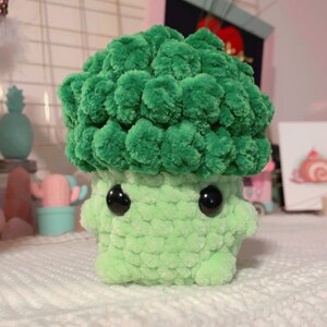 BROCCOLI | Crochet Broccoli Amigurumi | Cute Veggie Plush | Broccoli ...