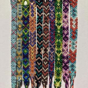 Gradient Diamond & Arrowhead Friendship Bracelets - Etsy