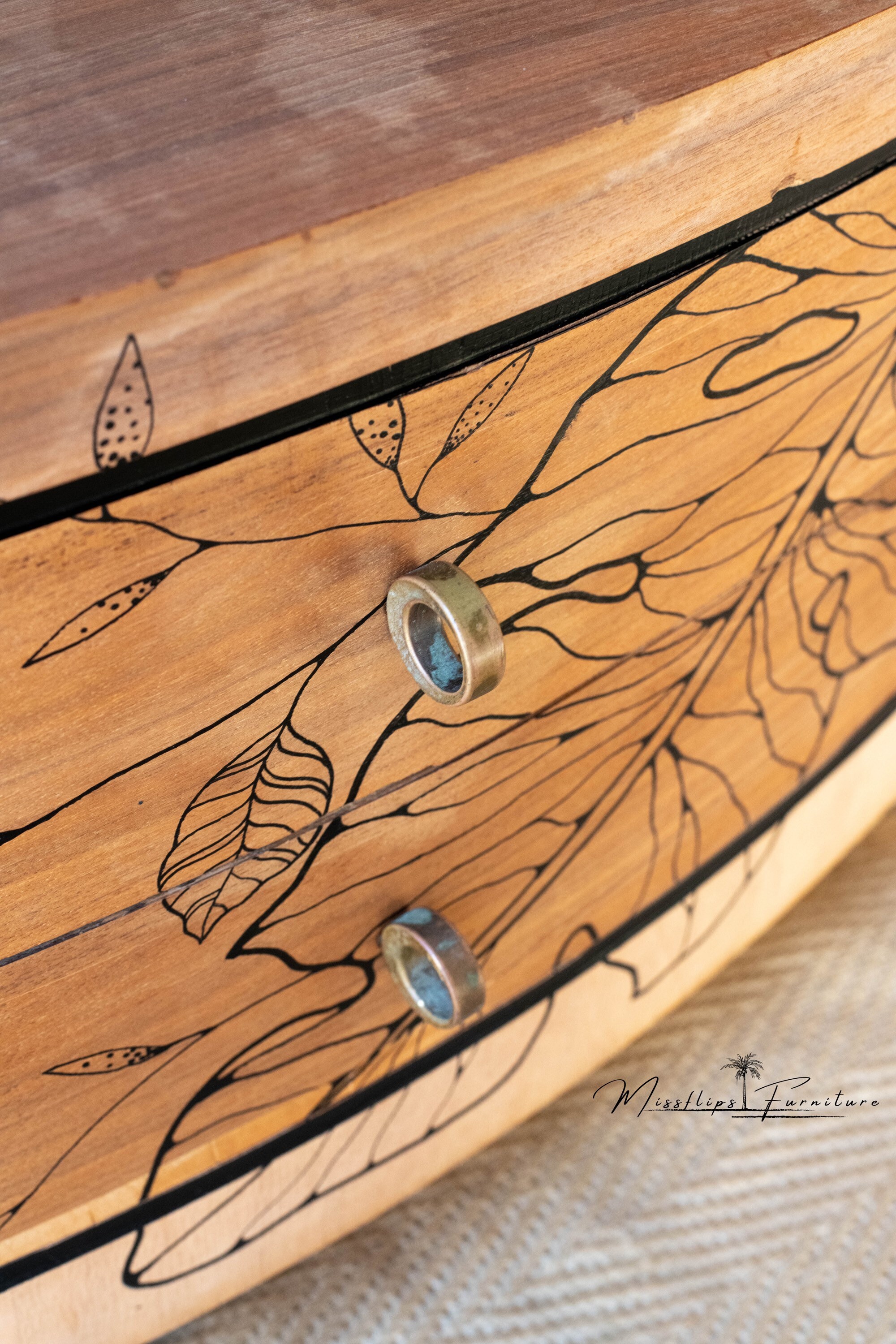 AVAILABLE** Line Art MCM Nightstands (set of 2) - Etsy