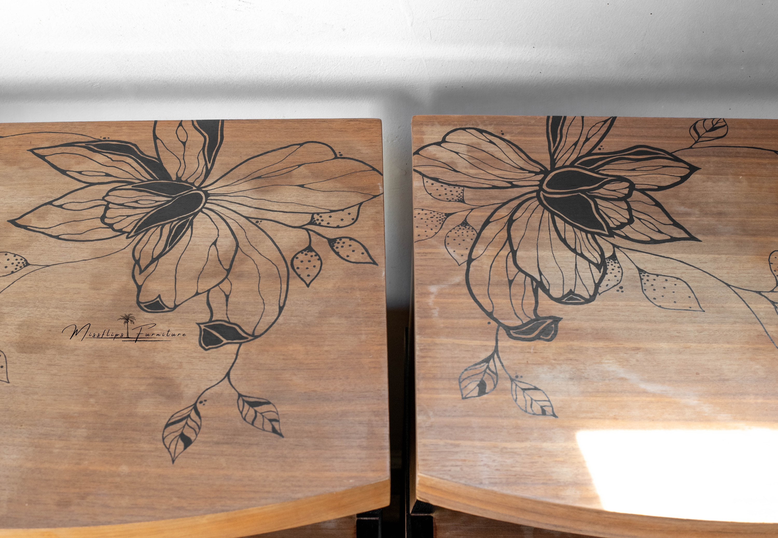 AVAILABLE** Line Art MCM Nightstands (set of 2) - Etsy
