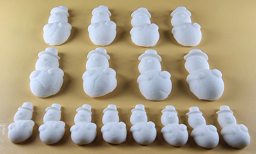 16 X Edible 3D 45mm Snowmen Snowman, Christmas Icing Toppers, Cake ...