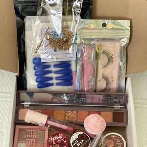 Beauty Bundles makeup, Accessories, and Jewelry Gift Bundle - Etsy