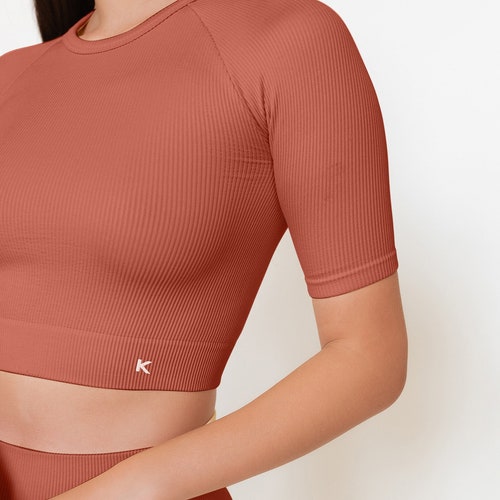 Recycled Plastic Seamless Active Crop Top by Kaly Ora - Etsy