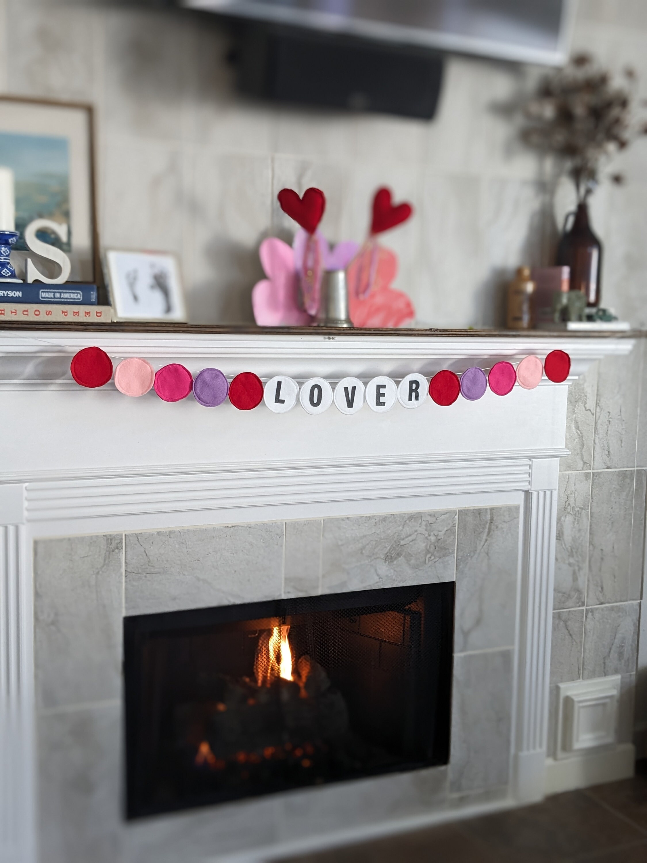 Felt Friendship Bracelet Garland- Handmade Valentines Garland - Taylor ...