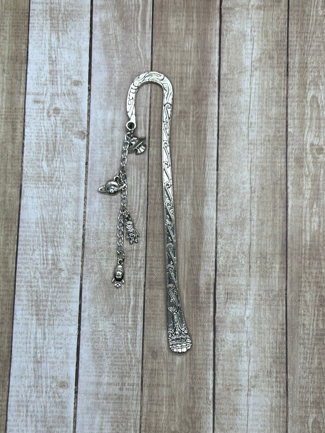 Space Themed Bookmark (silver)/ Alien Bookmark/ Spaceship Bookmark - Etsy
