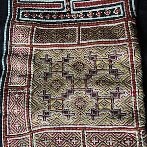 Rare Vintage Hmong Jacket - Belt | Women | Hemp | Hmong Embroidery | ± ...