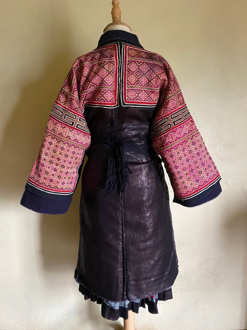 Rare Vintage Hmong Jacket - Belt | Women | Hemp | Hmong Embroidery | ± ...