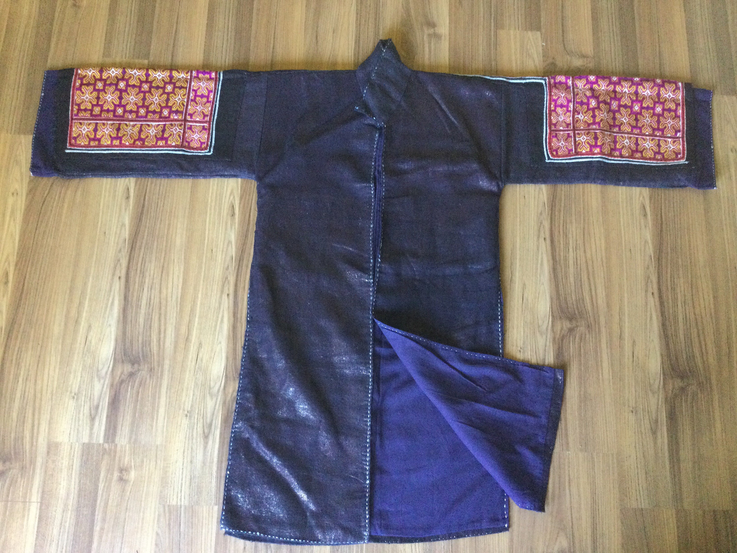 Rare Vintage Hmong Jacket | Women | Hemp | Hmong Embroidery | ± 70yrs ...