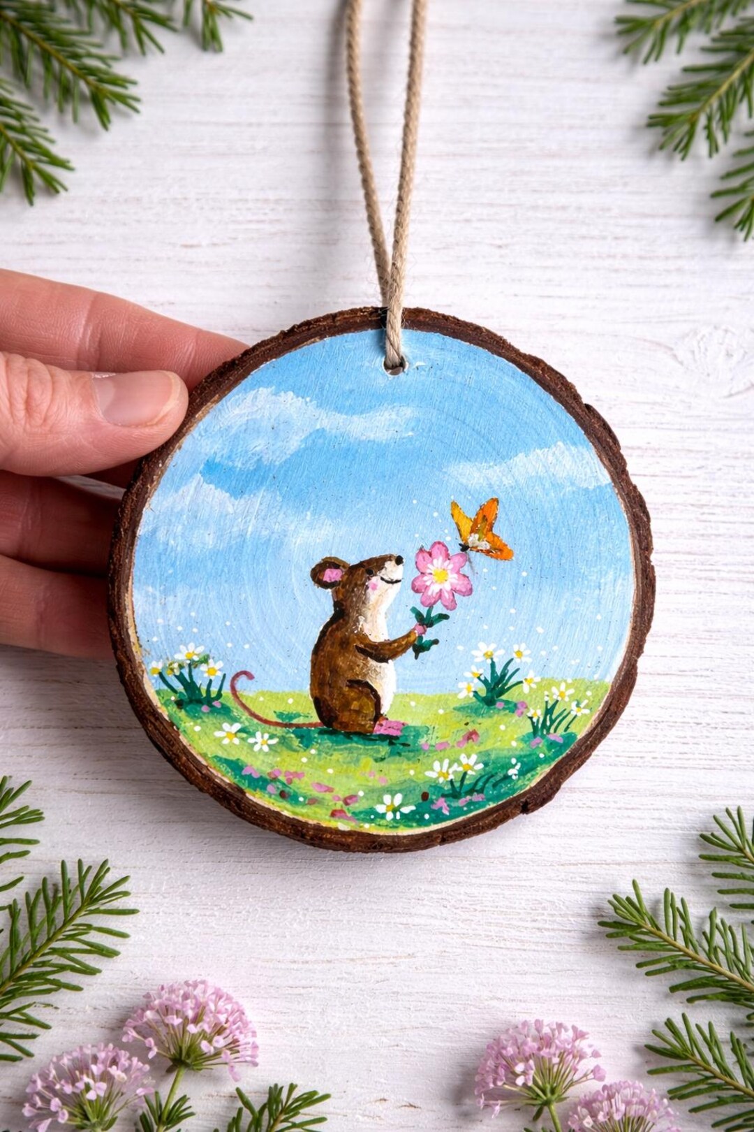 Hand-painted Wood Slice Mouse Art, Cute Heart Mouse Illustration, Mini ...