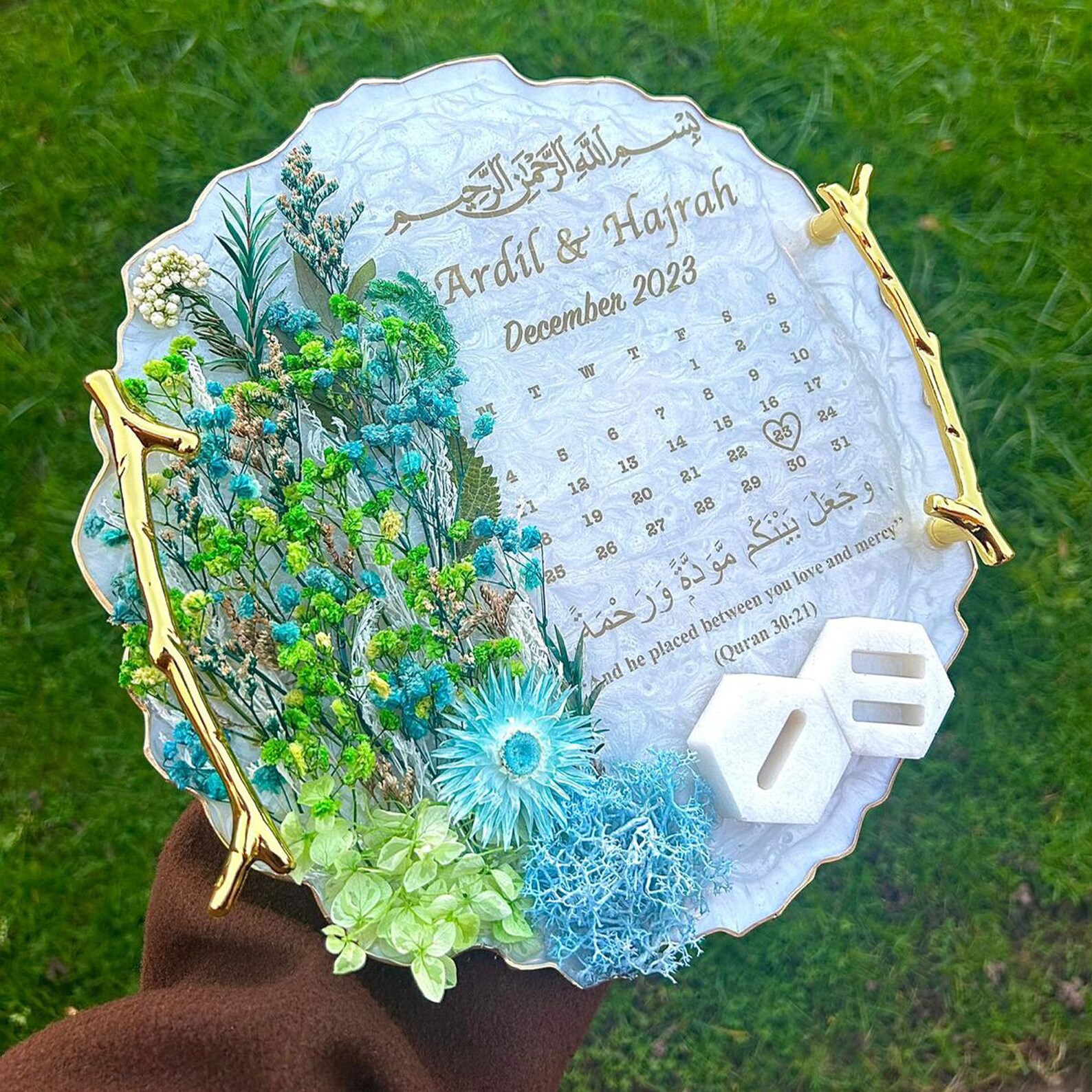 Handmade Calendar Frame Resin Tray Customized Engagement Nikkah Ring ...