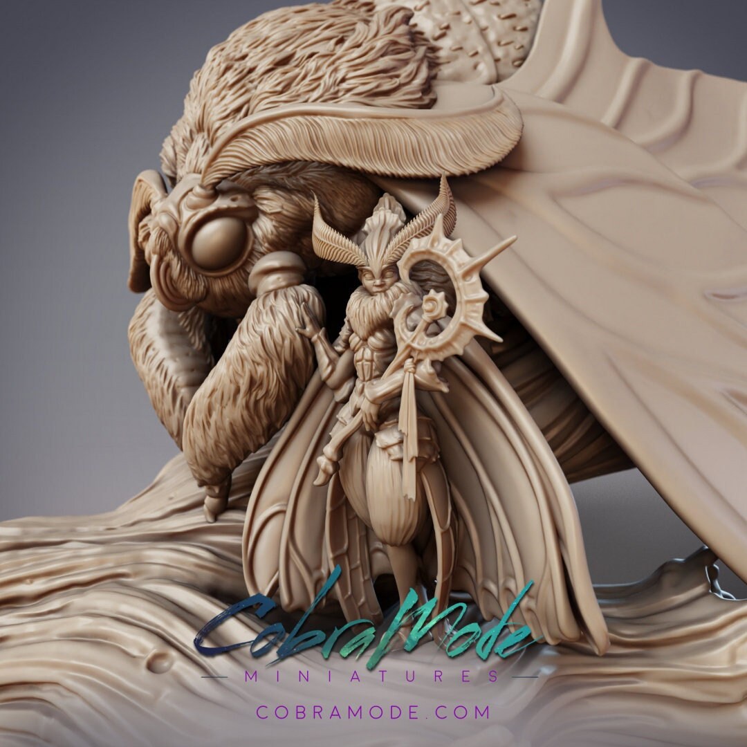 Giant Moth and Mothfolk Tamer | Eacles and Imperialis, Fidelium Shaman ...