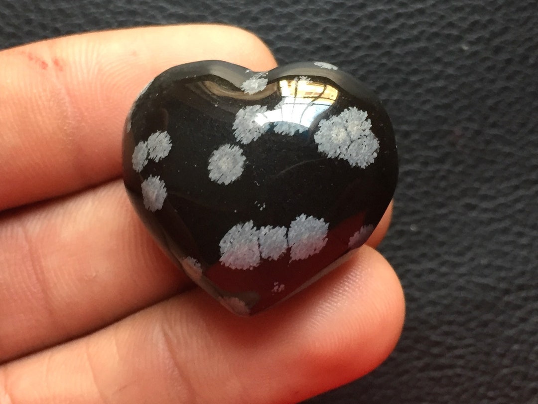 Natural Snowflake Snowflake Heart Shape 25x27x15 MM Cabochon Snowflake ...