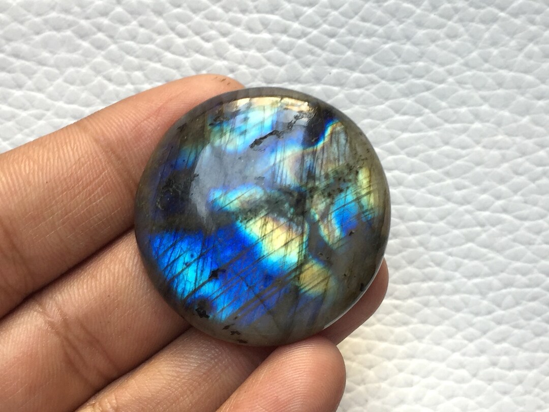 Natural Labradorite Cabochon 39x39x8 Mm Stone Shape Round Labradorite ...