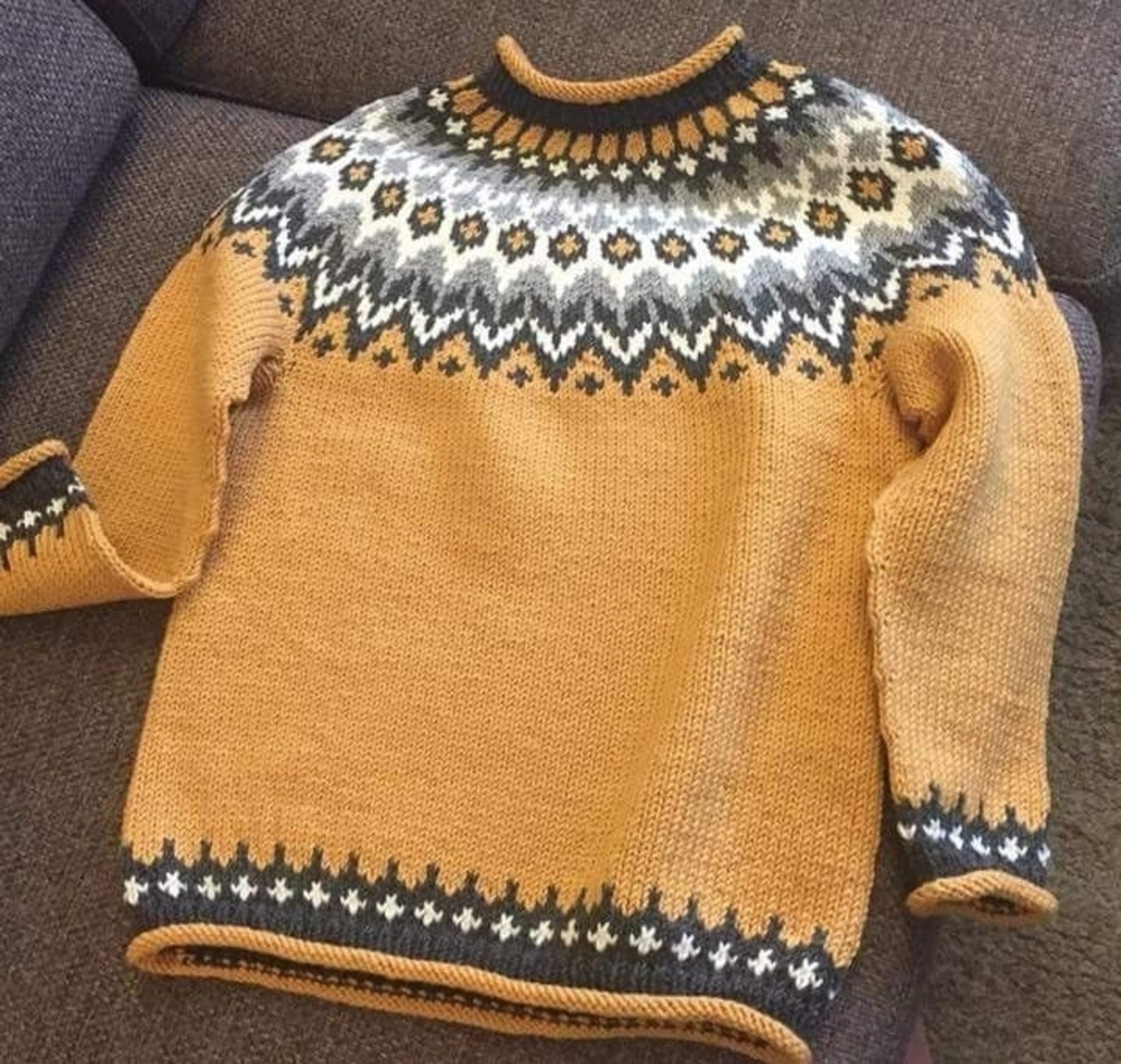 Hand Knitted Women Sweater , Retro Style Sweater, Hand Knitted Retro ...