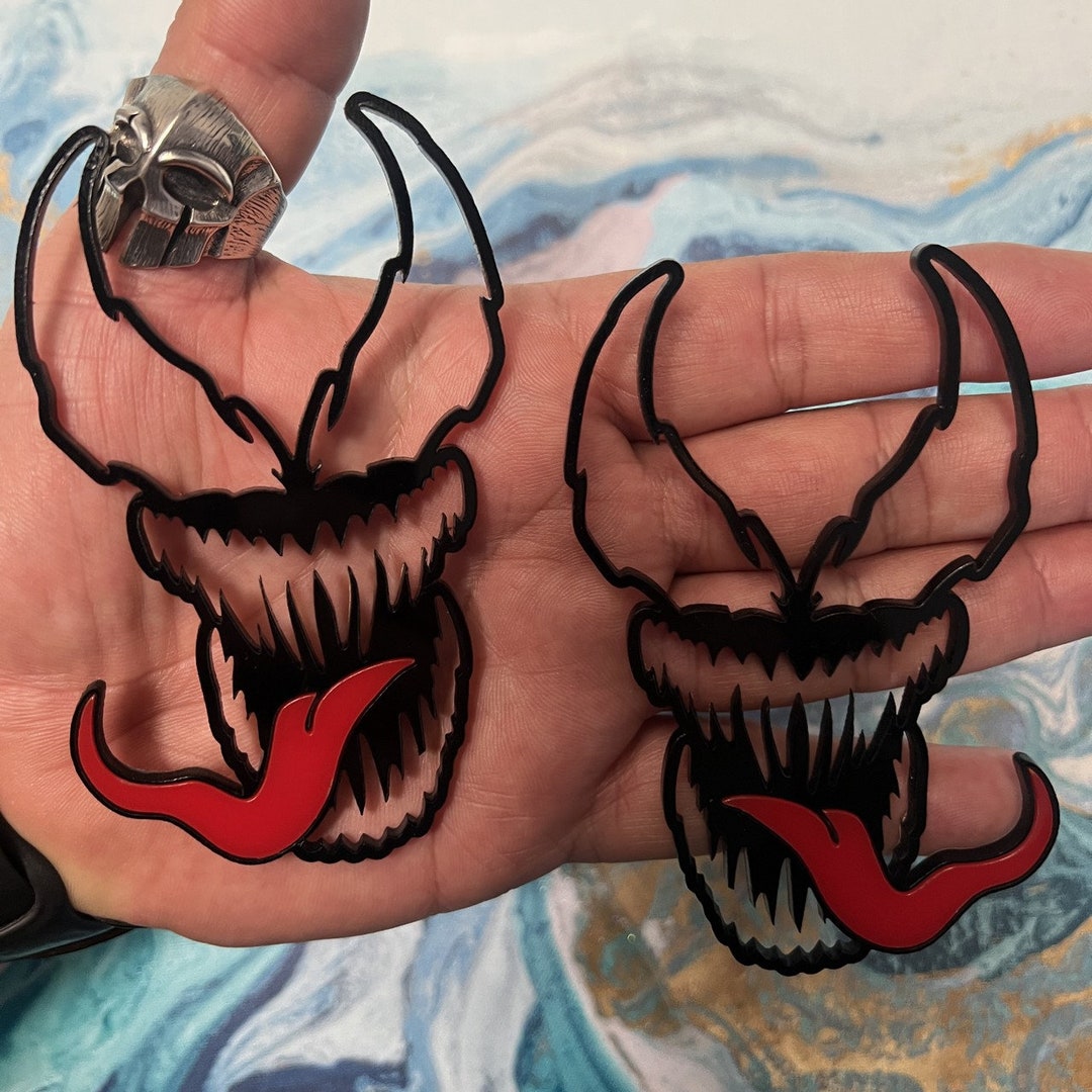 Fender Badges Emblem Venomous V2 Black With Red Tongue| 2 BADGES ...
