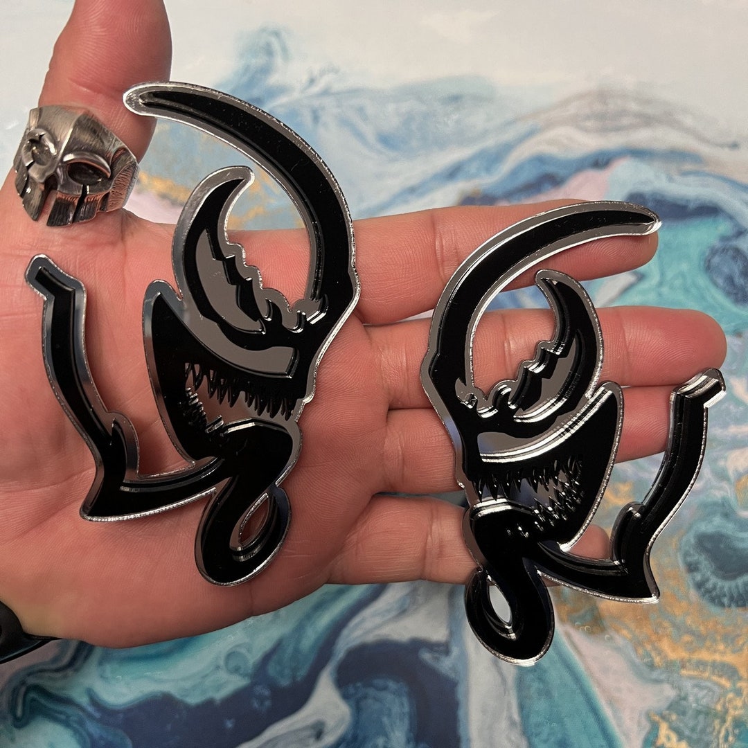 Fender Badges | Venomous Venom Mirror Silver Premium Emblem |2 BADGES ...