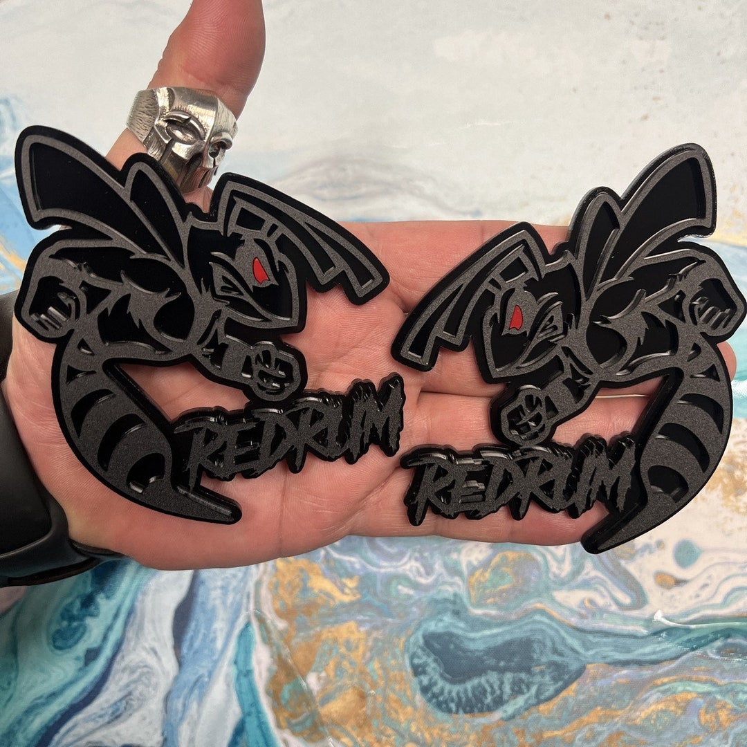 Fender Badges Hornet Emblem Bee Red Eye Redrum | 2 BADGES | Angry ...