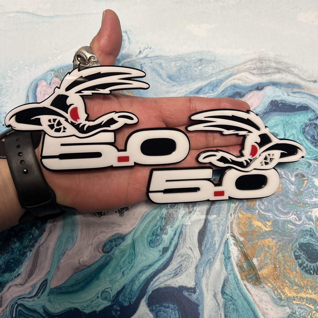 Fender Badges | Coyote Emblem White With Red Eye |2 BADGES| Angry ...