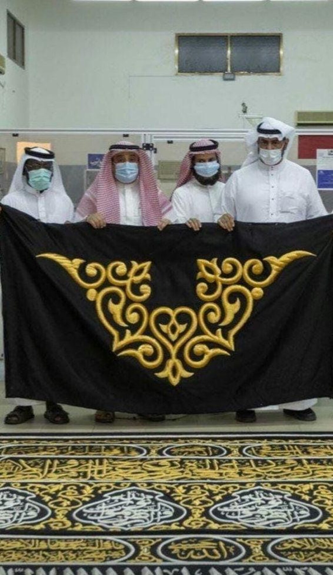 Kaaba Kiswah Relic: Meezab Al-rahmah Golden Embroidery, Islamic Wall ...