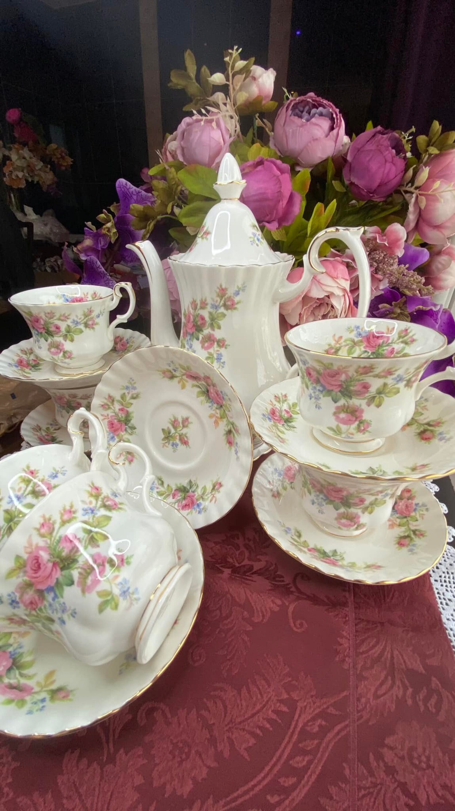 ROYAL ALBERT Moss Rose 16 Piece Tea Set. Coffee Pot,sugar Bowl,milk Jug ...