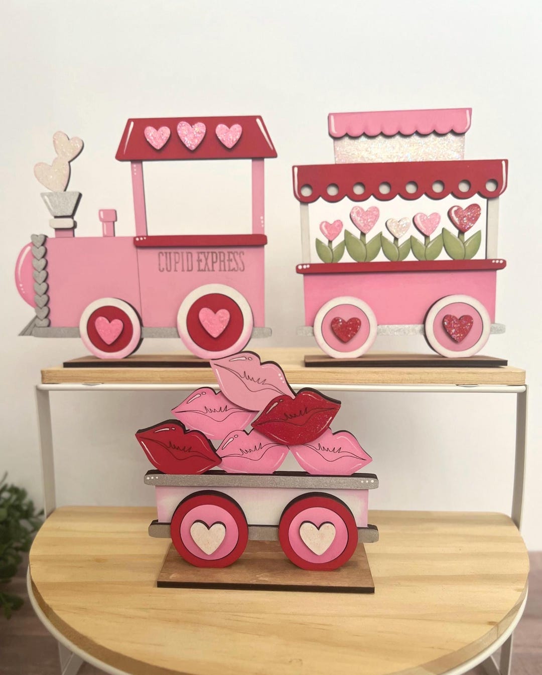 Wood Valentine’s Day Train Set, Hand-painted Valentine Train Decor ...