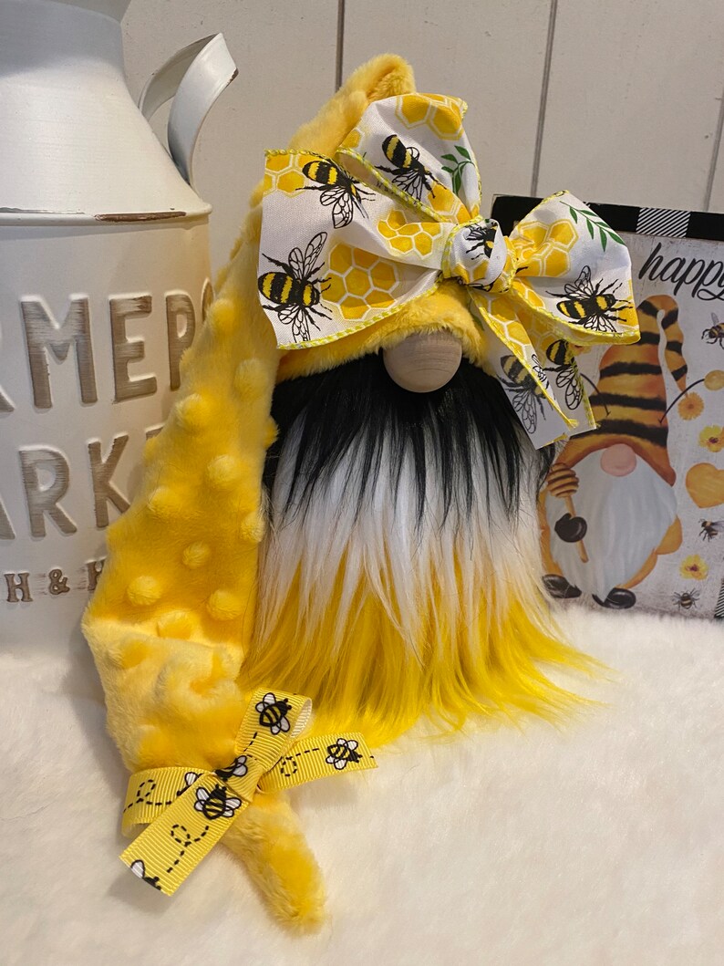 Bee Gnome Bee Tier Tray Decor Bee Decoration Summer Gnome - Etsy
